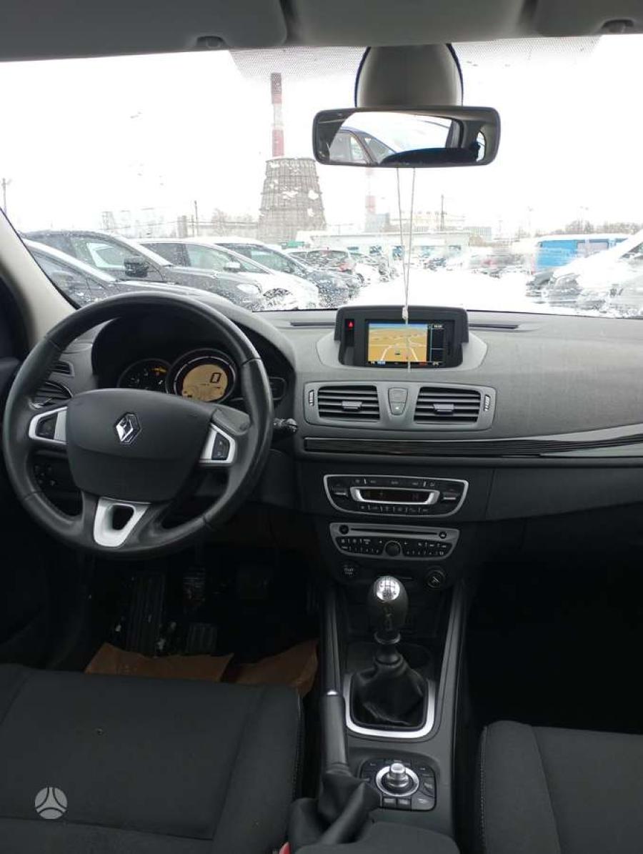 Grey Renault Megane 2012 in Kaunas, with an engine capacity of 1.46 L and mileage of 260 thousand km for 3100 €, photo 12 on AUTOMOTO.COM.LV