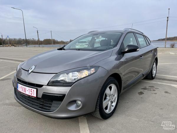 Grey Renault Megane 2012 in Siauliai, with an engine capacity of 1.50 L and mileage of 214 thousand km for 3700 €, photo 2 on AUTOMOTO.COM.LV