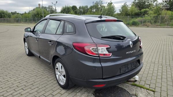 Pelēks Renault Megane 2012 Marijampole, ar dzinēja tilpumu 1.50 L un nobraukumu 207 tūkst. km par 3300 €, foto 4 vietnē AUTOMOTO.COM.LV