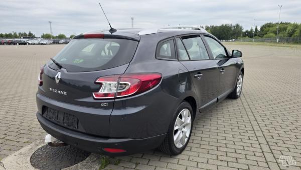 Grey Renault Megane 2012 in Marijampole, with an engine capacity of 1.50 L and mileage of 207 thousand km for 3300 €, photo 5 on AUTOMOTO.COM.LV