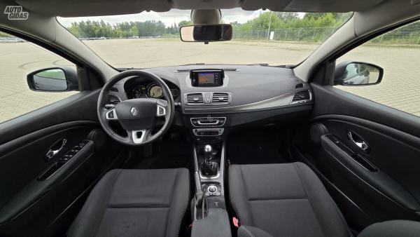 Grey Renault Megane 2012 in Marijampole, with an engine capacity of 1.50 L and mileage of 207 thousand km for 3300 €, photo 9 on AUTOMOTO.COM.LV