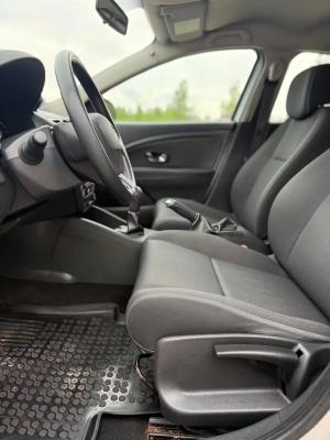 Grey Renault Megane 2012 in Riga, with an engine capacity of 1.50 L and mileage of 245 thousand km for 2800 €, photo 12 on AUTOMOTO.COM.LV