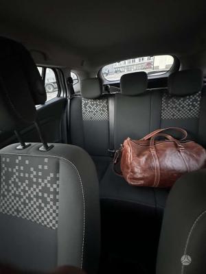 Pelēks Renault Megane 2012 Viļņa, ar dzinēja tilpumu 1.46 L un nobraukumu 249 tūkst. km par 3200 €, foto 8 vietnē AUTOMOTO.COM.LV