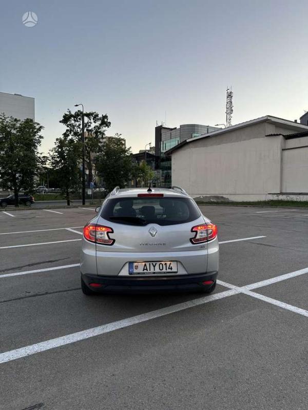 Pelēks Renault Megane 2012 Viļņa, ar dzinēja tilpumu 1.46 L un nobraukumu 249 tūkst. km par 3200 €, foto 9 vietnē AUTOMOTO.COM.LV