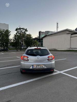 Pelēks Renault Megane 2012 Viļņa, ar dzinēja tilpumu 1.46 L un nobraukumu 249 tūkst. km par 3200 €, foto 10 vietnē AUTOMOTO.COM.LV