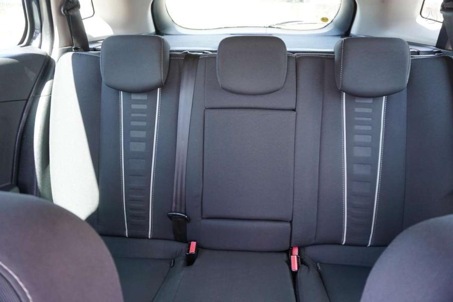 Grey Renault Megane 2012 in Klaipeda, with an engine capacity of 1.46 L and mileage of 164 thousand km for 3100 €, photo 16 on AUTOMOTO.COM.LV
