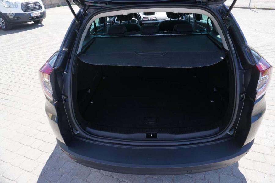 Grey Renault Megane 2012 in Klaipeda, with an engine capacity of 1.46 L and mileage of 164 thousand km for 3100 €, photo 26 on AUTOMOTO.COM.LV