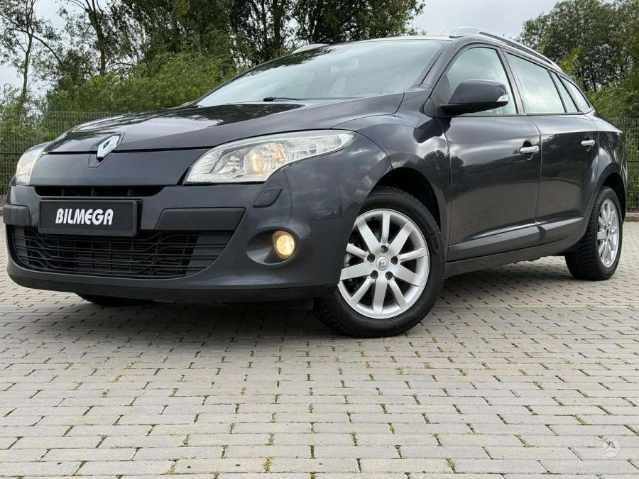 Grey Renault Megane 2012 in Marijampole, with an engine capacity of 1.50 L and mileage of 233 thousand km for 3000 €, photo 1 on AUTOMOTO.COM.LV