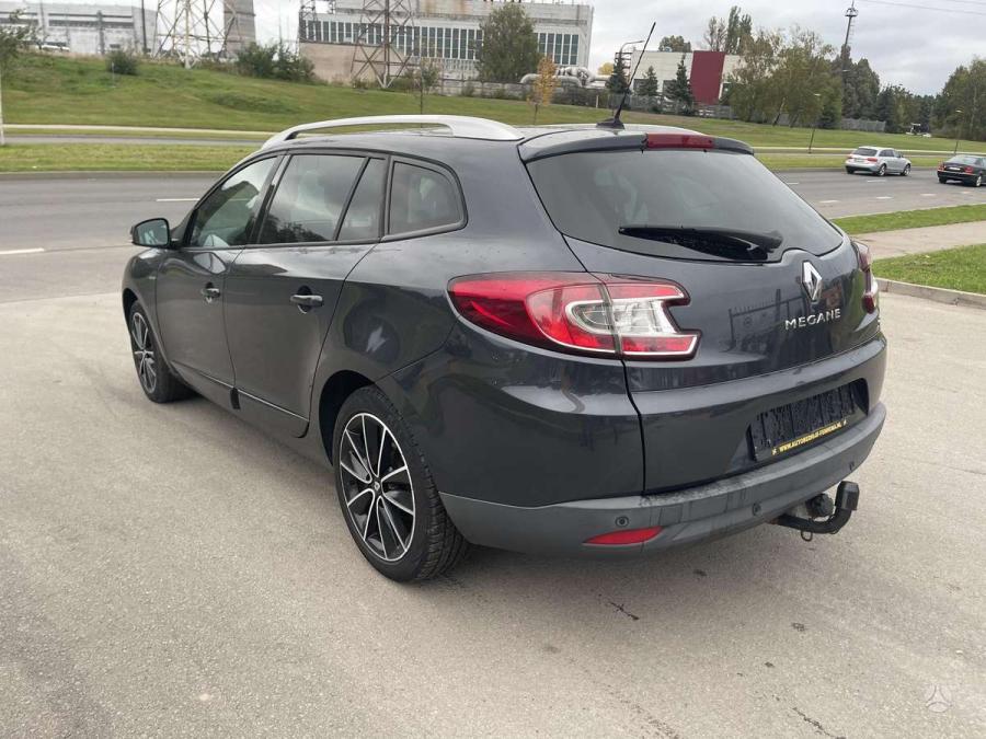 Grey Renault Megane 2012 in Kaunas, with an engine capacity of 1.46 L and mileage of 227 thousand km for 3450 €, photo 14 on AUTOMOTO.COM.LV