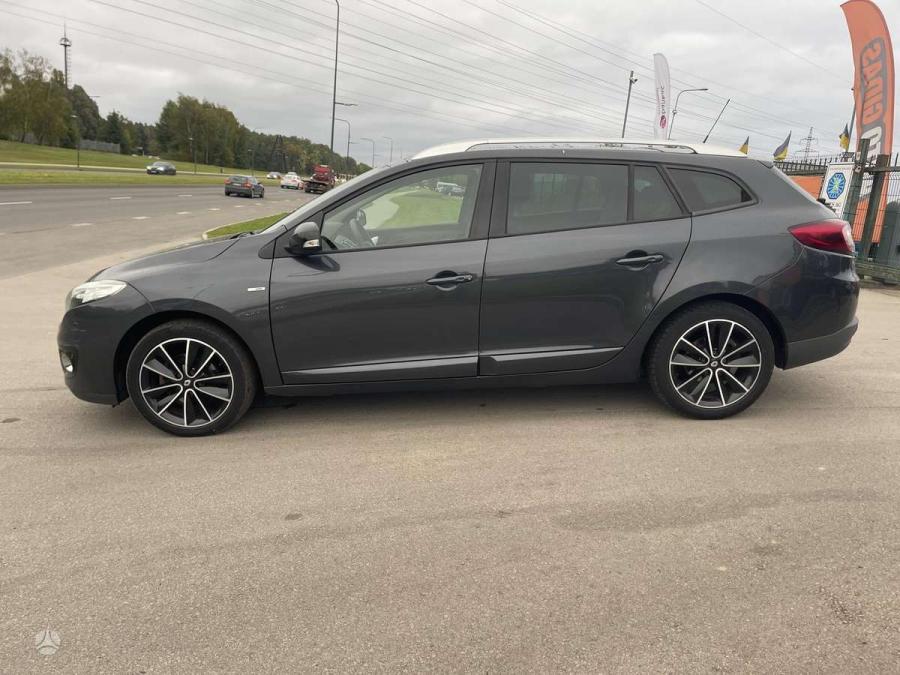 Grey Renault Megane 2012 in Kaunas, with an engine capacity of 1.46 L and mileage of 227 thousand km for 3450 €, photo 17 on AUTOMOTO.COM.LV