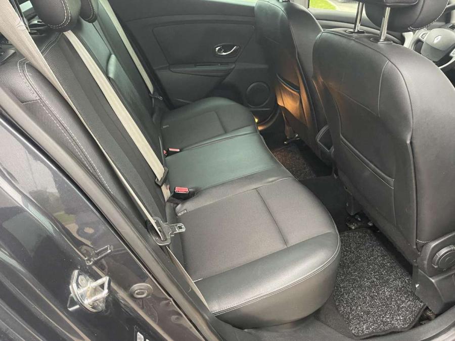 Grey Renault Megane 2012 in Kaunas, with an engine capacity of 1.46 L and mileage of 227 thousand km for 3450 €, photo 27 on AUTOMOTO.COM.LV