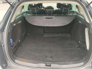 Grey Renault Megane 2012 in Kaunas, with an engine capacity of 1.46 L and mileage of 227 thousand km for 3450 €, photo 32 on AUTOMOTO.COM.LV
