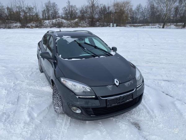 Pelēks Renault Megane 2013 Marijampole, ar dzinēja tilpumu 1.46 L un nobraukumu 275 tūkst. km par 3800 €, foto 2 vietnē AUTOMOTO.COM.LV