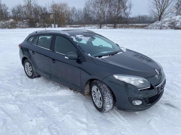 Pelēks Renault Megane 2013 Marijampole, ar dzinēja tilpumu 1.46 L un nobraukumu 275 tūkst. km par 3800 €, foto 6 vietnē AUTOMOTO.COM.LV