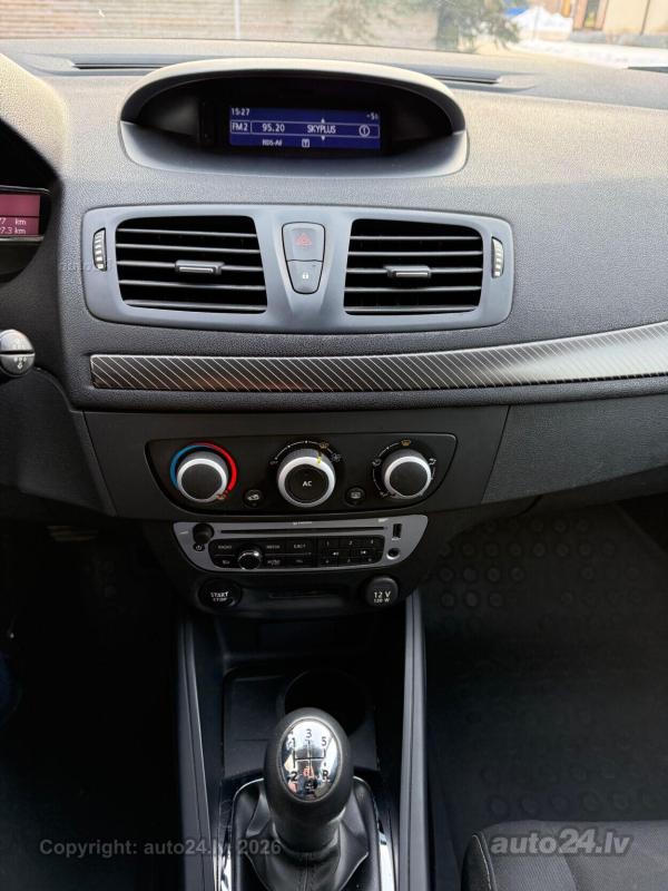 Pelēks Renault Megane 2013 Tartu, ar dzinēja tilpumu 1.50 L un nobraukumu 143 tūkst. km par 4450 €, foto 11 vietnē AUTOMOTO.COM.LV