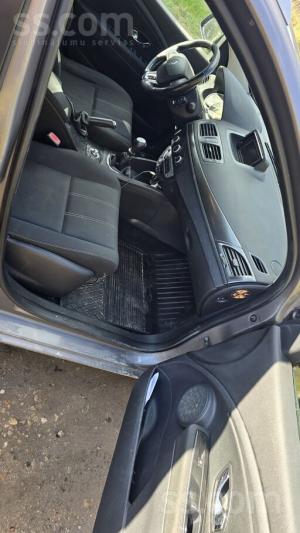 Pelēks Renault Megane 2013 Rīga, ar dzinēja tilpumu 1.50 L un nobraukumu 295 tūkst. km par 2500 €, foto 7 vietnē AUTOMOTO.COM.LV