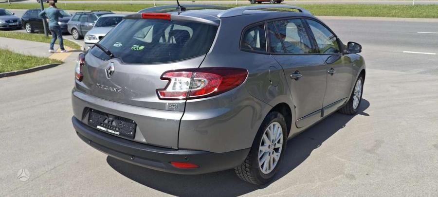 Pelēks Renault Megane 2013 Kauņa, ar dzinēja tilpumu 1.46 L un nobraukumu 243 tūkst. km par 4299 €, foto 6 vietnē AUTOMOTO.COM.LV
