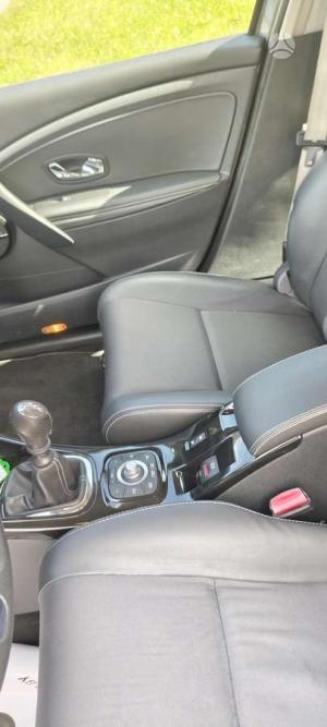 Pelēks Renault Megane 2013 Kauņa, ar dzinēja tilpumu 1.46 L un nobraukumu 243 tūkst. km par 4299 €, foto 17 vietnē AUTOMOTO.COM.LV
