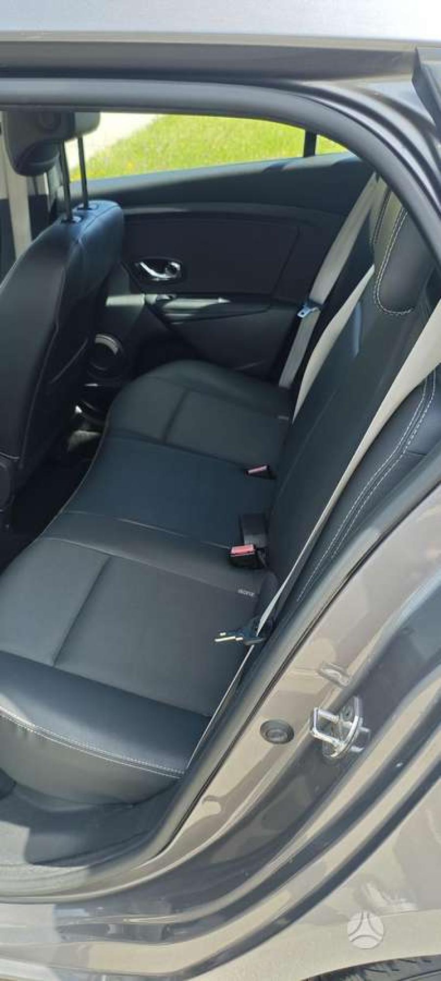 Pelēks Renault Megane 2013 Kauņa, ar dzinēja tilpumu 1.46 L un nobraukumu 243 tūkst. km par 4299 €, foto 18 vietnē AUTOMOTO.COM.LV