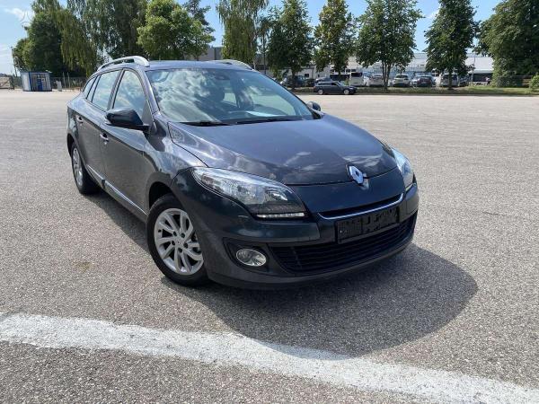 Grey Renault Megane 2013 in Marijampole, with an engine capacity of 1.46 L and mileage of 275 thousand km for 3500 €, photo 2 on AUTOMOTO.COM.LV