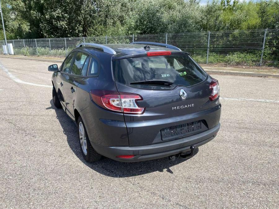 Grey Renault Megane 2013 in Marijampole, with an engine capacity of 1.46 L and mileage of 275 thousand km for 3500 €, photo 7 on AUTOMOTO.COM.LV