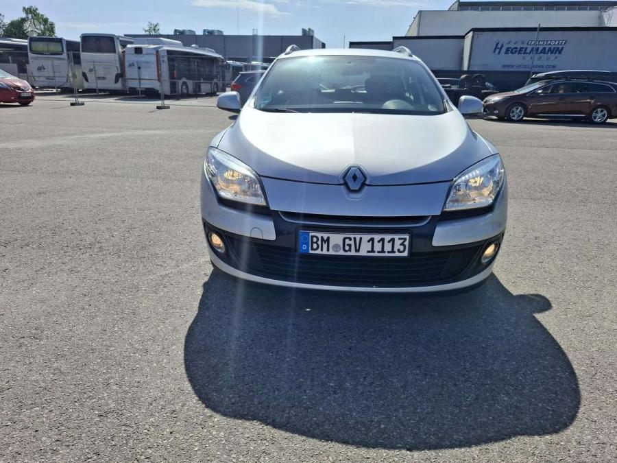 Pelēks Renault Megane 2013 Marijampole, ar dzinēja tilpumu 1.46 L un nobraukumu 256 tūkst. km par 3250 €, foto 1 vietnē AUTOMOTO.COM.LV