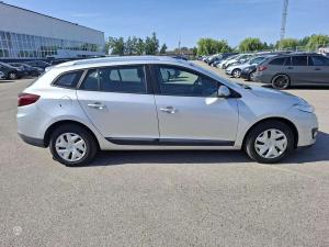 Pelēks Renault Megane 2013 Marijampole, ar dzinēja tilpumu 1.46 L un nobraukumu 256 tūkst. km par 3250 €, foto 6 vietnē AUTOMOTO.COM.LV
