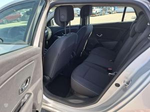 Pelēks Renault Megane 2013 Marijampole, ar dzinēja tilpumu 1.46 L un nobraukumu 256 tūkst. km par 3250 €, foto 11 vietnē AUTOMOTO.COM.LV