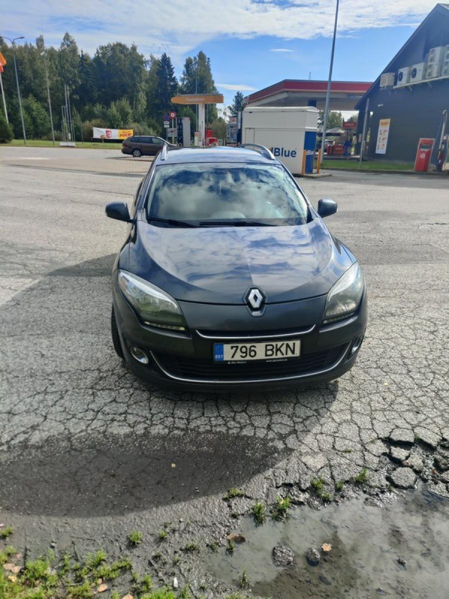 Pelēks Renault Megane 2013 Jegeva, ar dzinēja tilpumu 0.00 L un nobraukumu 250 tūkst. km par 3250 €, foto 12 vietnē AUTOMOTO.COM.LV