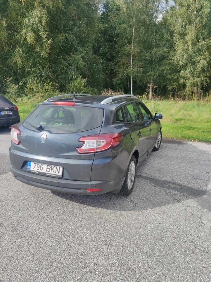 Pelēks Renault Megane 2013 Jegeva, ar dzinēja tilpumu 0.00 L un nobraukumu 250 tūkst. km par 3250 €, foto 13 vietnē AUTOMOTO.COM.LV