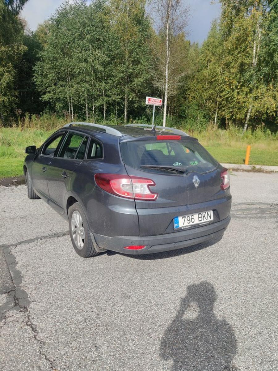 Pelēks Renault Megane 2013 Jegeva, ar dzinēja tilpumu 0.00 L un nobraukumu 250 tūkst. km par 3250 €, foto 15 vietnē AUTOMOTO.COM.LV