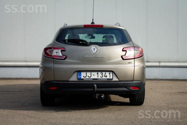 Renault Megane 2013 Jelgava vietnē Pelēks Renault Megane 2013 Jelgava, ar dzinēja tilpumu 1.50 L un nobraukumu 321 tūkst. km par 3500 €, foto 6 vietnē AUTOMOTO.COM.LV