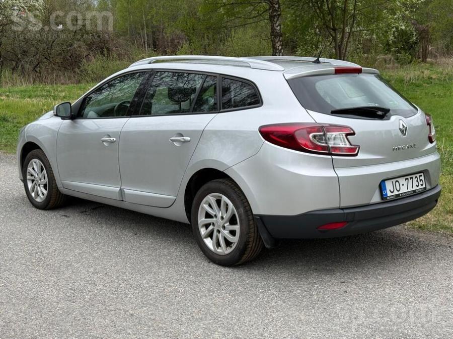 Pelēks Renault Megane 2014 Rīga, ar dzinēja tilpumu 1.50 L un nobraukumu 121 tūkst. km par 5500 €, foto 5 vietnē AUTOMOTO.COM.LV