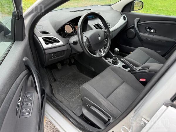 Pelēks Renault Megane 2014 Rīga, ar dzinēja tilpumu 1.50 L un nobraukumu 121 tūkst. km par 5500 €, foto 8 vietnē AUTOMOTO.COM.LV