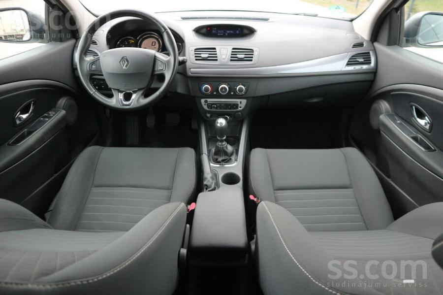 Grey Renault Megane 2015 in Riga, with an engine capacity of 1.50 L and mileage of 158 thousand km for 750 €, photo 22 on AUTOMOTO.COM.LV