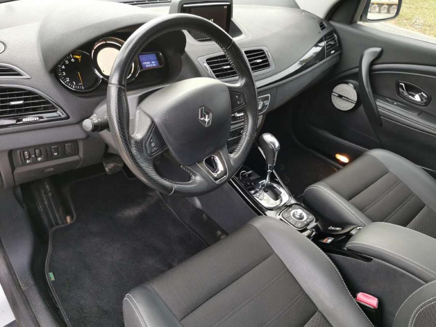 Grey Renault Megane 2015 in Taurage, with an engine capacity of 1.20 L and mileage of 170 thousand km for 4250 €, photo 13 on AUTOMOTO.COM.LV