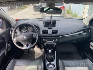 Pelēks Renault Megane 2015 Rīga, ar dzinēja tilpumu 1.50 L un nobraukumu 293 tūkst. km par 4200 €, foto 3 vietnē AUTOMOTO.COM.LV