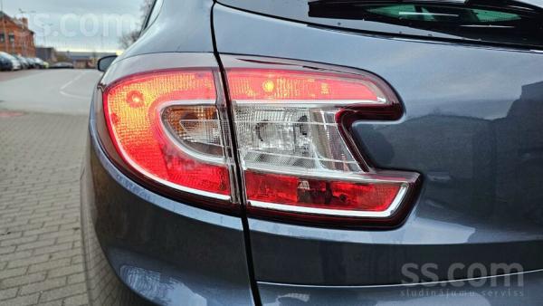 Pelēks Renault Megane 2015 Daugavpils, ar dzinēja tilpumu 1.20 L un nobraukumu 260 tūkst. km par 3775 €, foto 8 vietnē AUTOMOTO.COM.LV