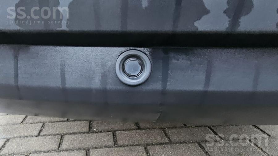 Grey Renault Megane 2015 in Daugavpils, with an engine capacity of 1.20 L and mileage of 260 thousand km for 3775 €, photo 12 on AUTOMOTO.COM.LV
