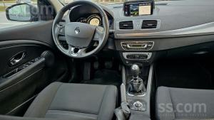 Grey Renault Megane 2015 in Daugavpils, with an engine capacity of 1.20 L and mileage of 260 thousand km for 3775 €, photo 16 on AUTOMOTO.COM.LV