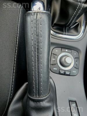 Grey Renault Megane 2015 in Daugavpils, with an engine capacity of 1.20 L and mileage of 260 thousand km for 3775 €, photo 20 on AUTOMOTO.COM.LV