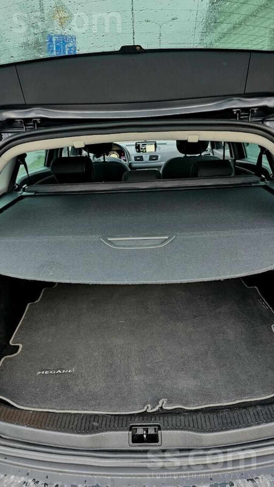 Grey Renault Megane 2015 in Daugavpils, with an engine capacity of 1.20 L and mileage of 260 thousand km for 3775 €, photo 34 on AUTOMOTO.COM.LV