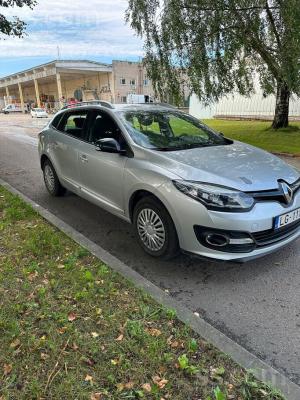 Pelēks Renault Megane 2015 Rīga, ar dzinēja tilpumu 1.50 L un nobraukumu 182 tūkst. km par 3990 €, foto 4 vietnē AUTOMOTO.COM.LV