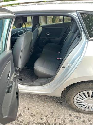 Pelēks Renault Megane 2015 Rīga, ar dzinēja tilpumu 1.50 L un nobraukumu 182 tūkst. km par 3990 €, foto 8 vietnē AUTOMOTO.COM.LV