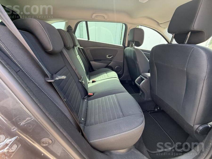 Pelēks Renault Megane 2015 Rīga, ar dzinēja tilpumu 1.20 L un nobraukumu 189 tūkst. km par 4370 €, foto 15 vietnē AUTOMOTO.COM.LV