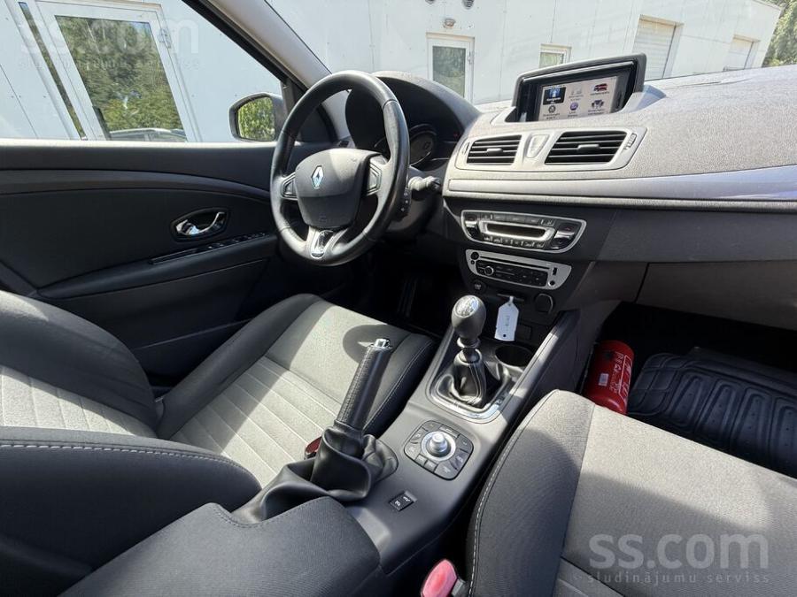 Pelēks Renault Megane 2015 Rīga, ar dzinēja tilpumu 1.20 L un nobraukumu 189 tūkst. km par 4370 €, foto 18 vietnē AUTOMOTO.COM.LV