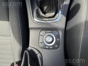 Pelēks Renault Megane 2015 Rīga, ar dzinēja tilpumu 1.20 L un nobraukumu 189 tūkst. km par 4370 €, foto 22 vietnē AUTOMOTO.COM.LV
