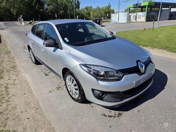 Grey Renault Megane 2015 in Taurage, with an engine capacity of 1.46 L and mileage of 320 thousand km for 3050 €, photo 1 on AUTOMOTO.COM.LV