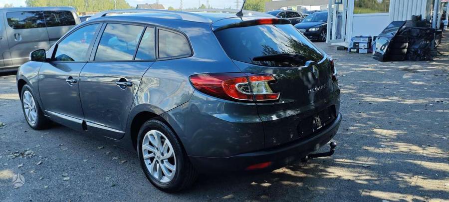 Pelēks Renault Megane 2015 Kauņa, ar dzinēja tilpumu 1.46 L un nobraukumu 230 tūkst. km par 3850 €, foto 8 vietnē AUTOMOTO.COM.LV