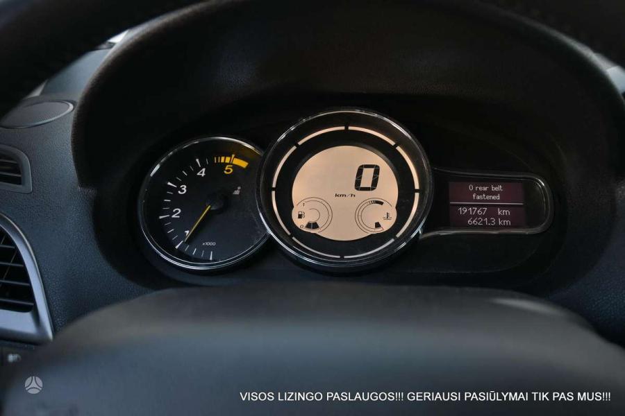 Grey Renault Megane 2015 in Kretinga, with an engine capacity of 1.46 L and mileage of 192 thousand km for 4550 €, photo 30 on AUTOMOTO.COM.LV